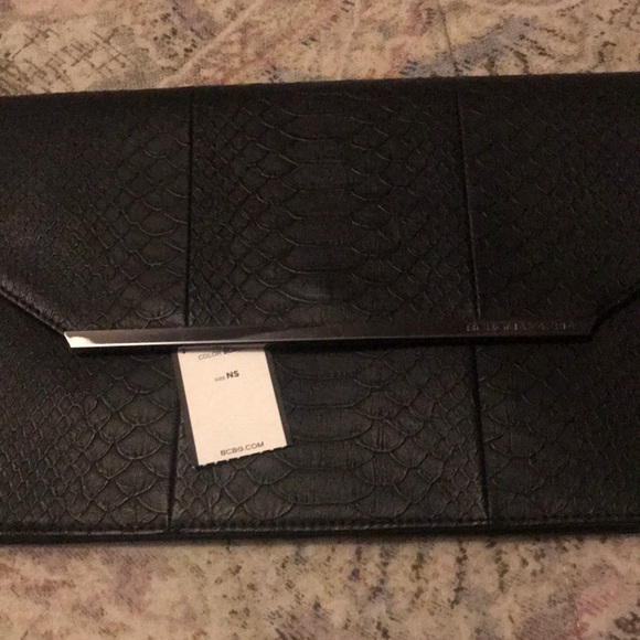 BCBGMaxAzria | Bags | Bcbg Maxazira Wallet | Poshmark